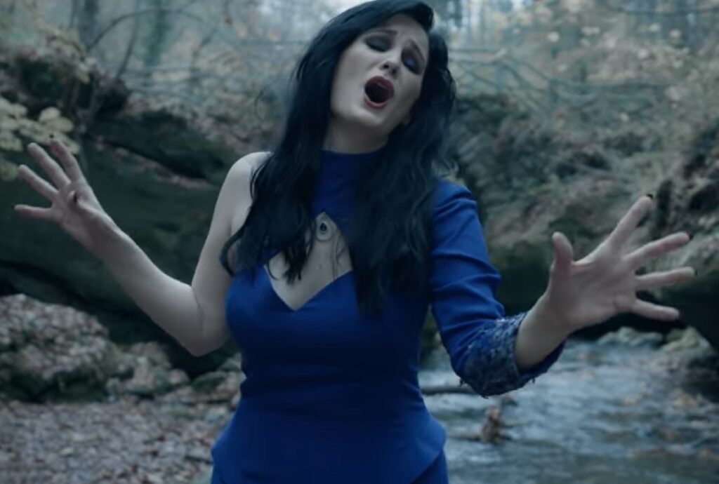 DIANNE (van Giersbergen, Ex-Xandria) - präsentiert erste Symphonic ...