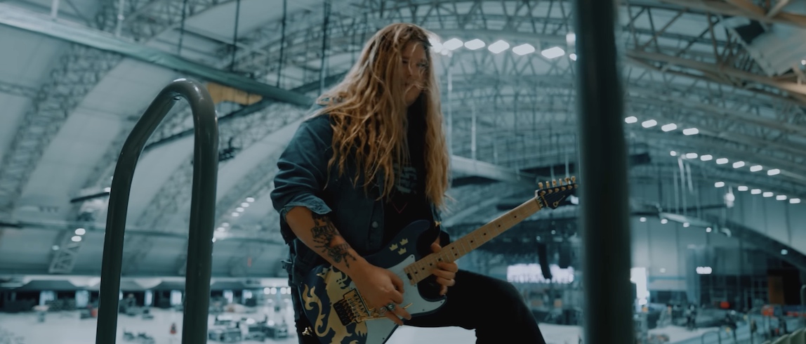 TOMMY JOHANSSON – Gary Moore Cover `The Loner` - Obliveon