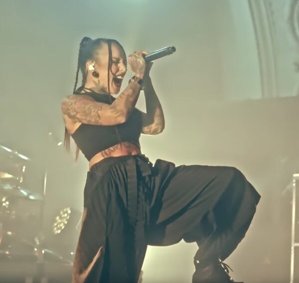 JINJER - `Fast Draw´ Videopremiere der Modern Metaller - Obliveon